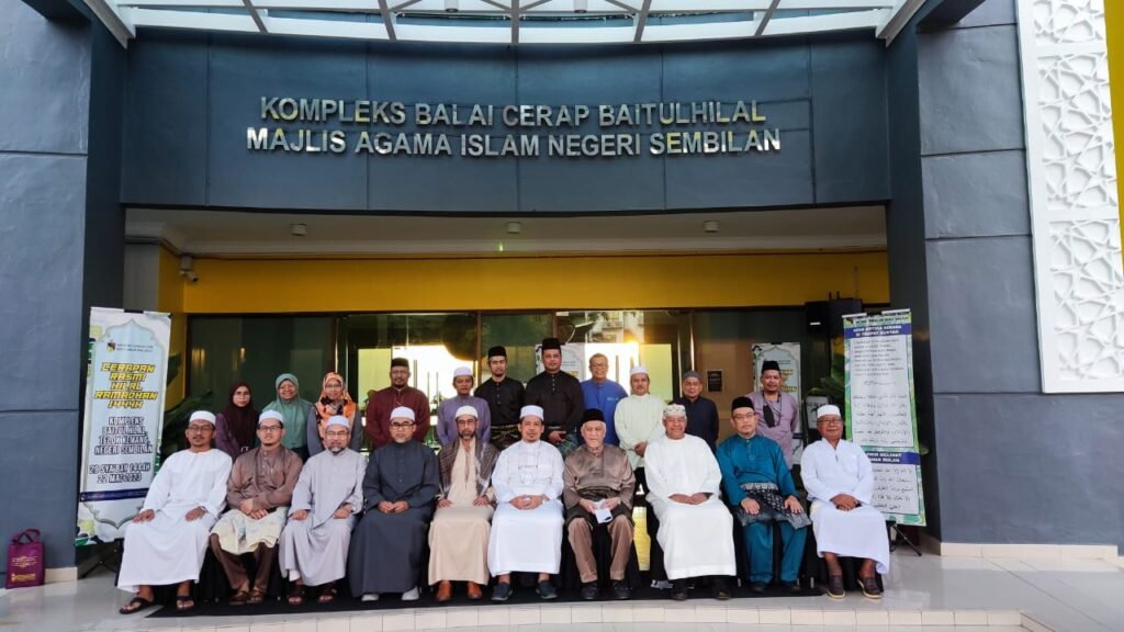 Cerapan Rasmi Hilal Ramadhan 1444H di Balai Cerap Teluk Kemang , Port ...